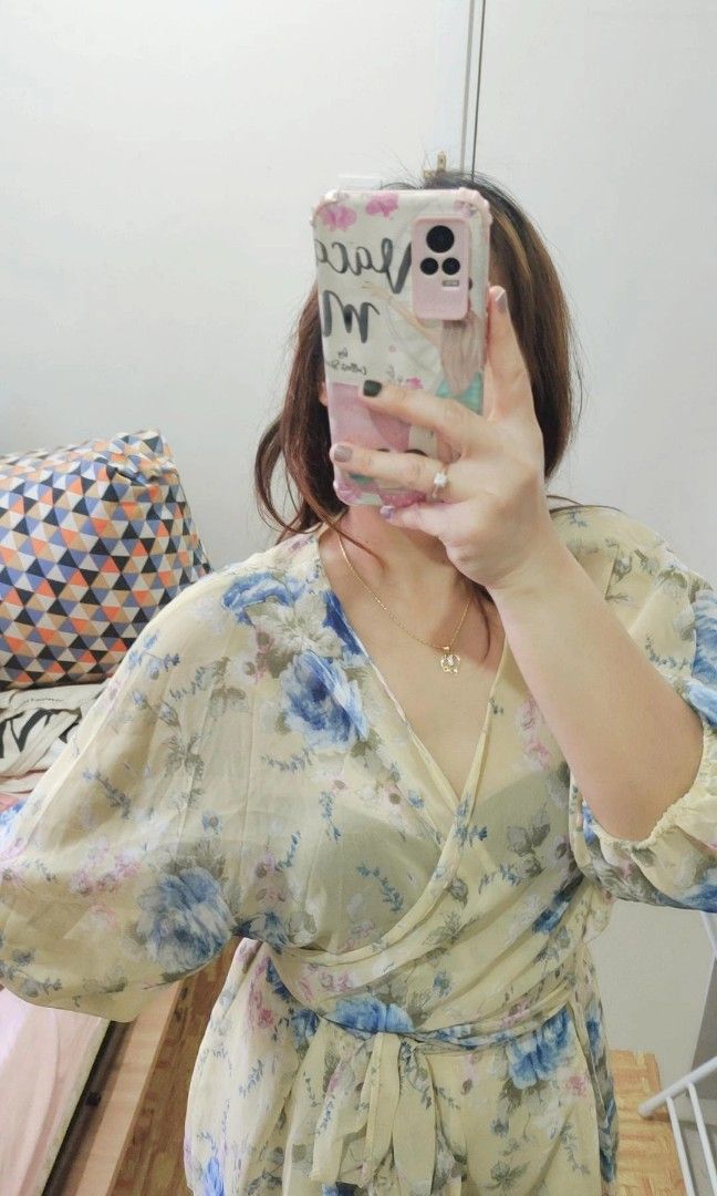 One set kimono dan pants, Fesyen Wanita, Pakaian Wanita, Gaun & Rok di ...