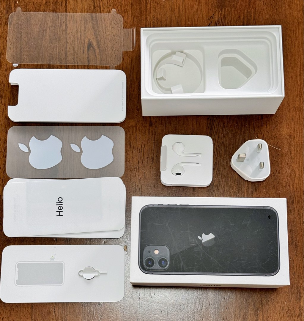 Original iPhone 11 Black 128 GB box packaging, Mobile Phones & Gadgets ...