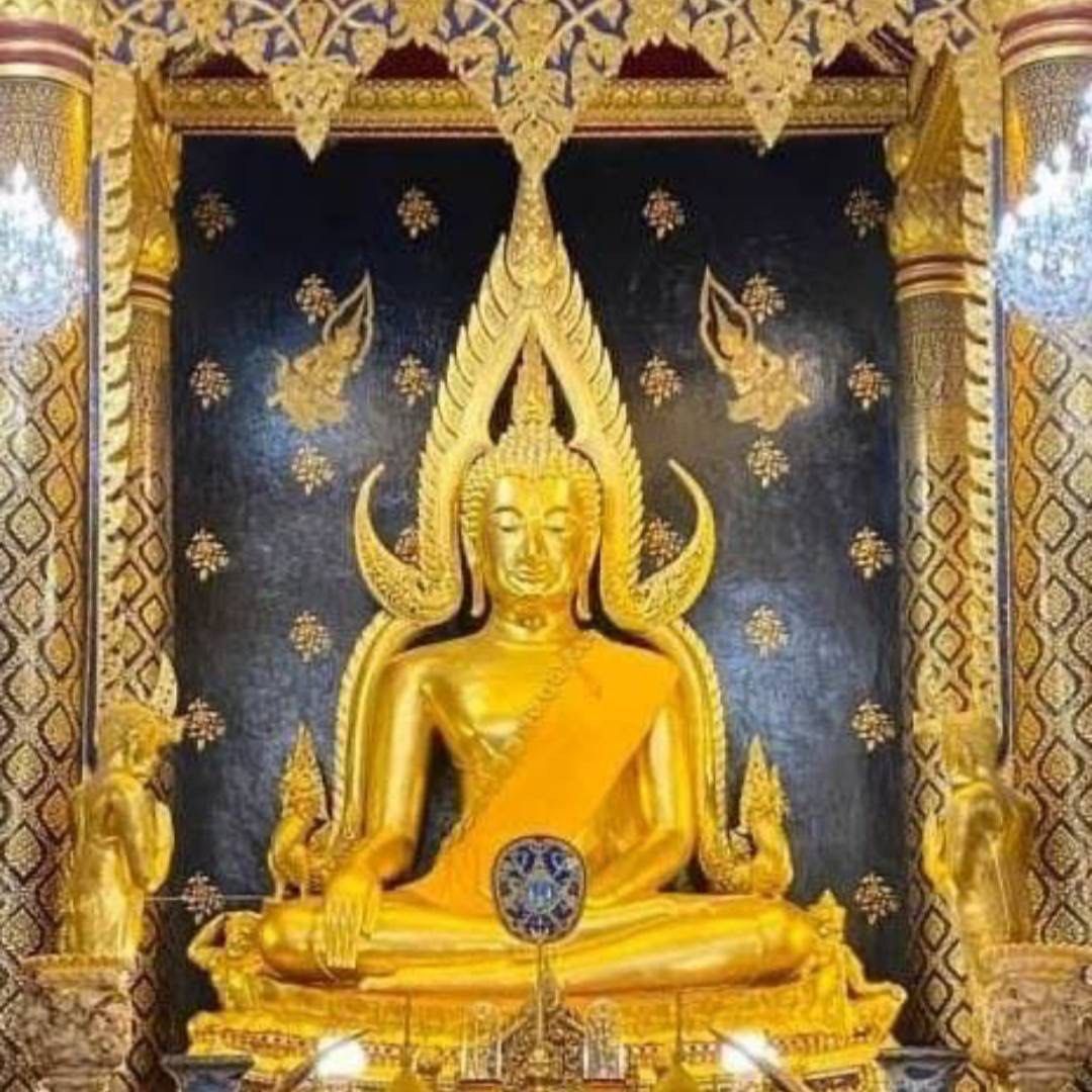 Phra Chinnaraj ,Wat Mahathat Talisman Buddha Thai Famous Amulet ...