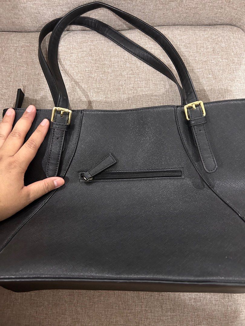 Piere Cardin, Women's Fashion, Bags & Wallets, Tote Bags on Carousell