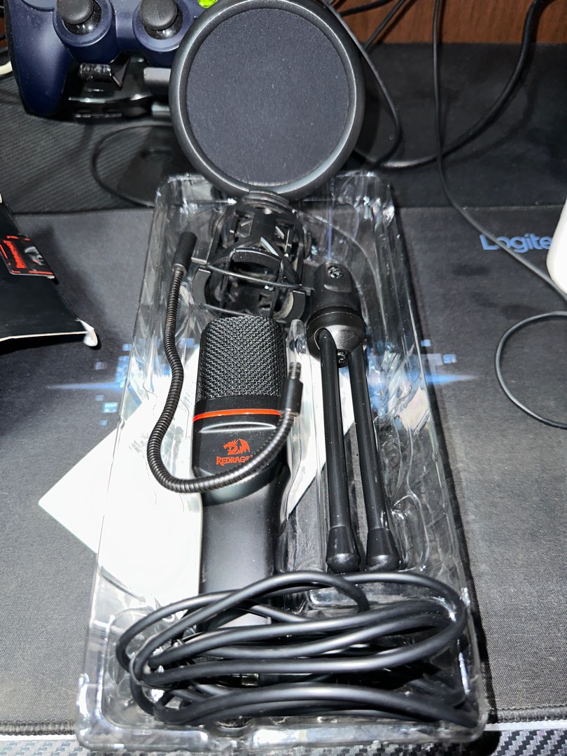 Redragon Seyfert Mic, Audio, Microphones on Carousell