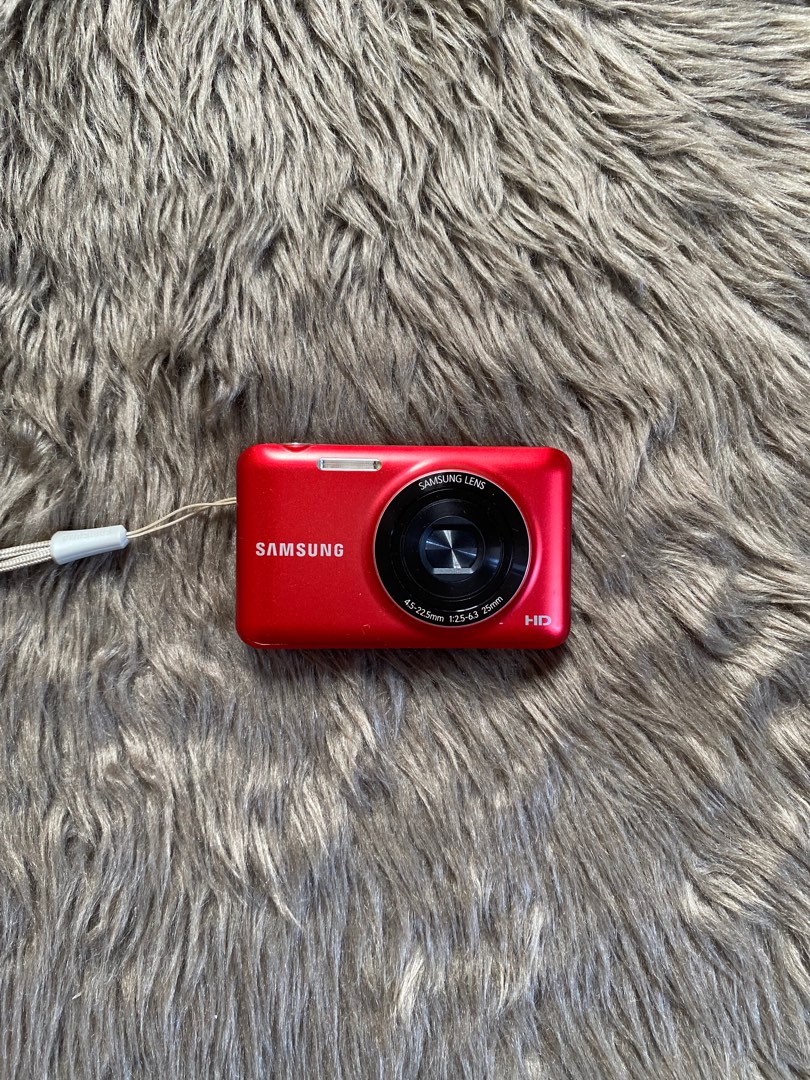 Samsung ES95 HD (Racing Red), Photography, Cameras on Carousell