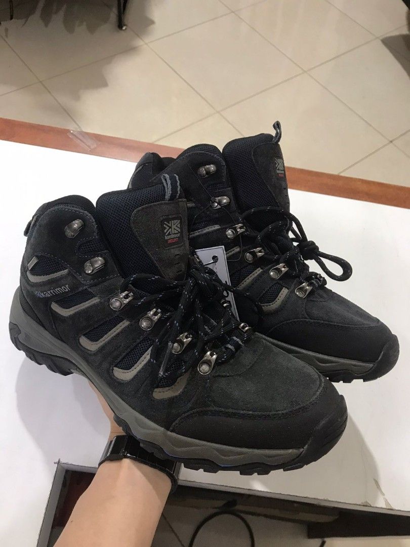 Sepatu Tracking / Sepatu Gunung Karrimor Original, Fesyen Pria, Sepatu ...