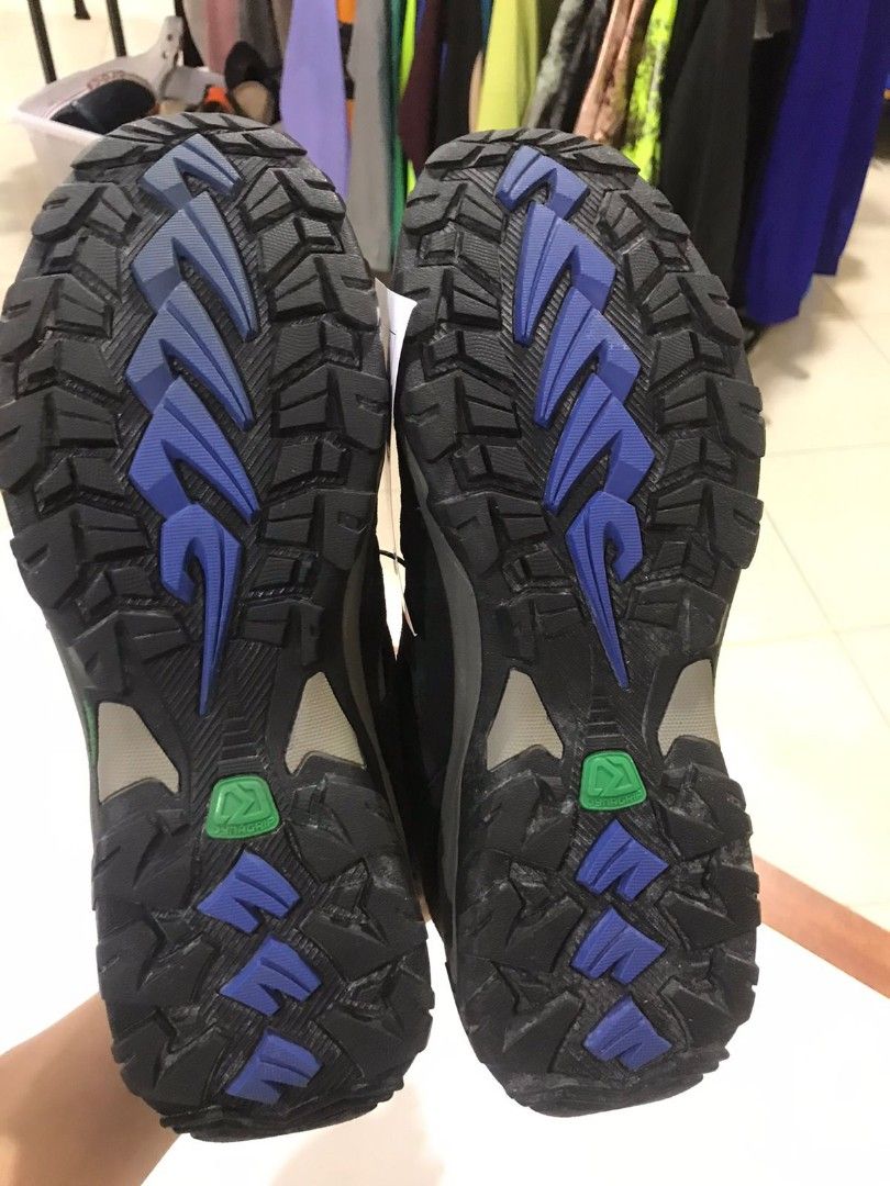 Sepatu Tracking / Sepatu Gunung Karrimor Original, Fesyen Pria, Sepatu ...