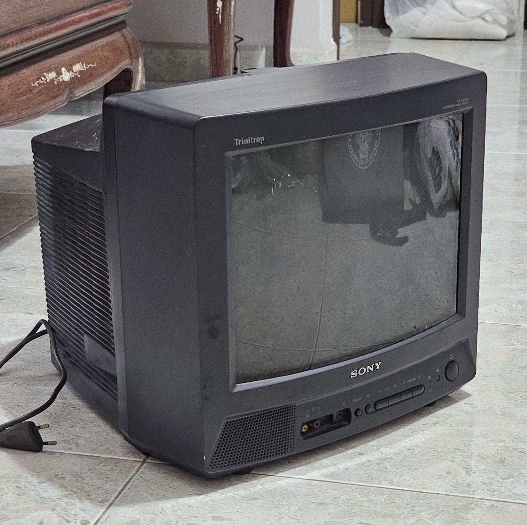 Sony Trinitron Colour TV, TV & Home Appliances, TV & Entertainment, TV ...