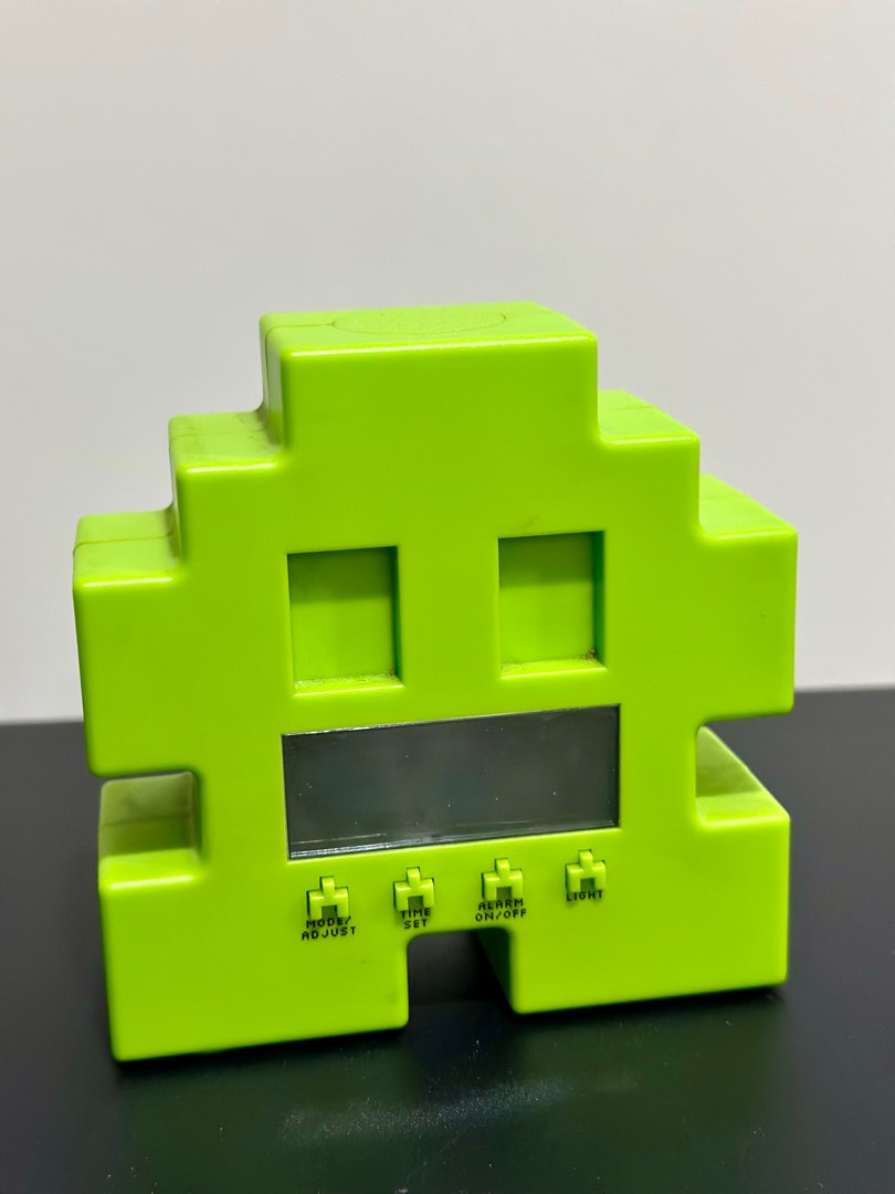 Space Invaders Alarm Clock, Hobbies & Toys, Memorabilia & Collectibles, Vintage Collectibles on ...