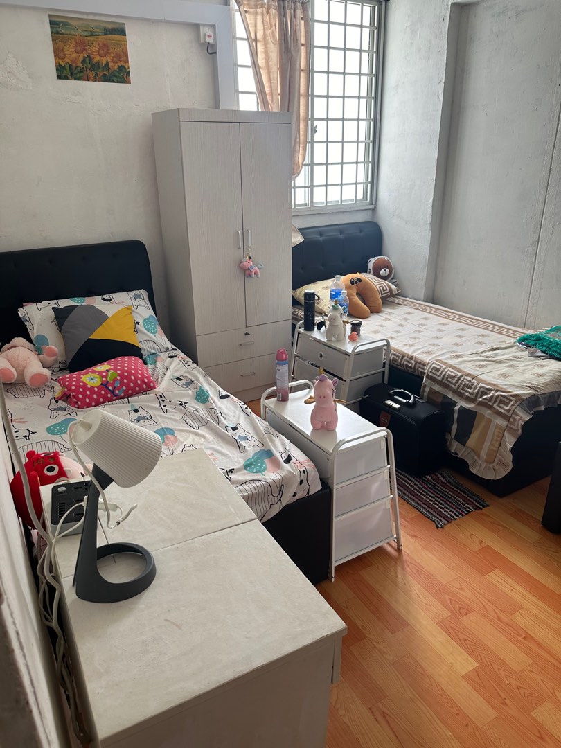 Tampines need 1 female master bedroom sharing, Property, Rentals, Room ...