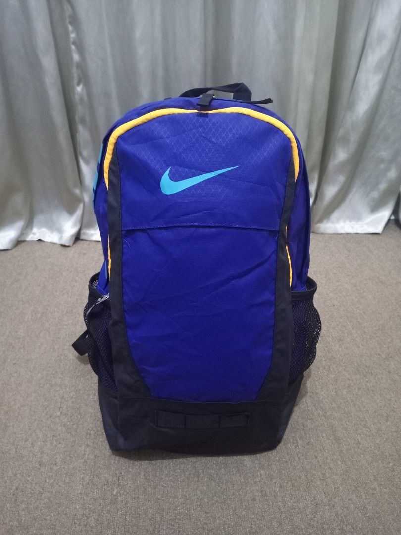 Tas ransel biru Nike, Fesyen Pria, Tas & Dompet , Ransel di Carousell