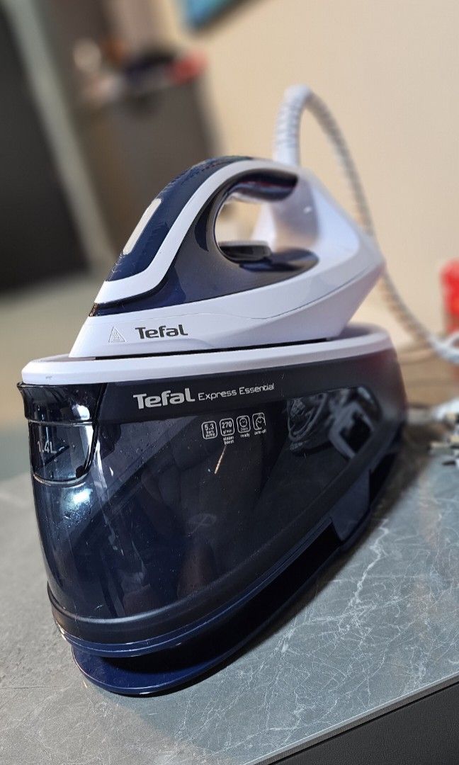 Tefal steam iron, TV & Home Appliances, Irons & Steamers on Carousell