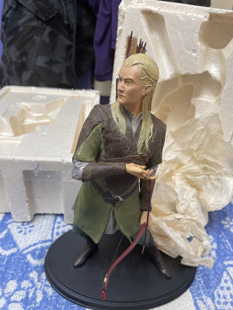 The Lord of the Rings Legolas Greenleaf 1/6 Scale Statue BY SIDESHOW ...