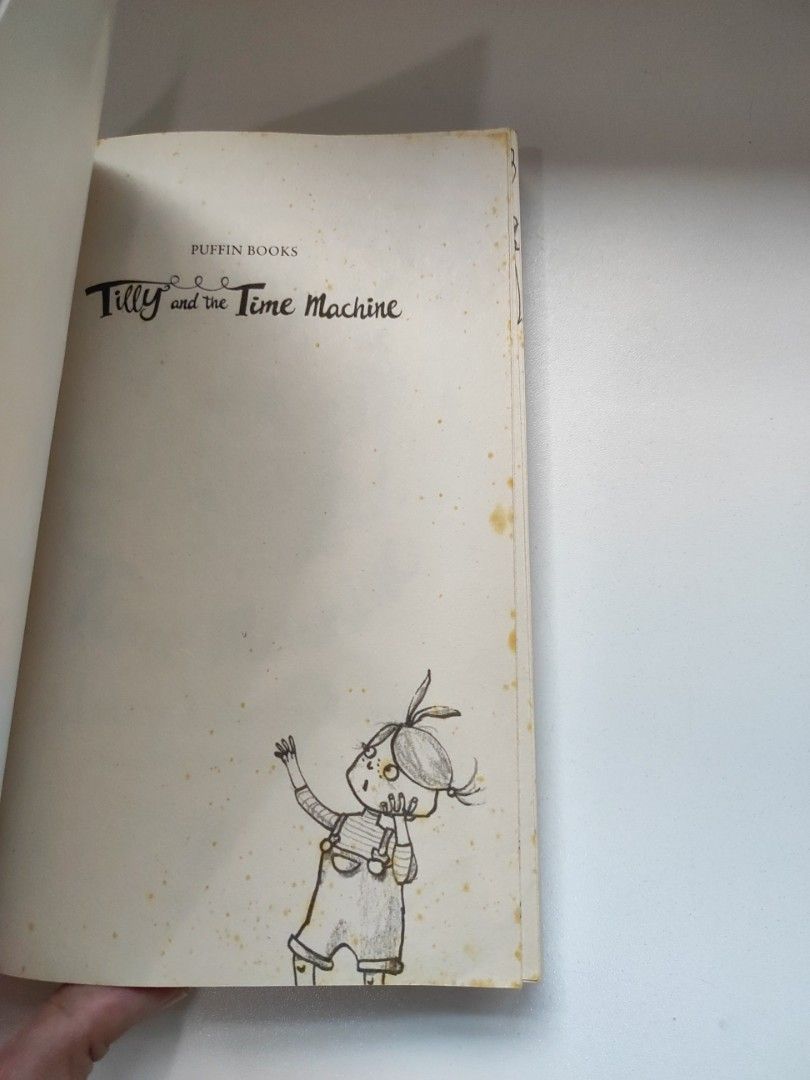 Tilly and the time machine, Hobbies & Toys, Books & Magazines, Children ...