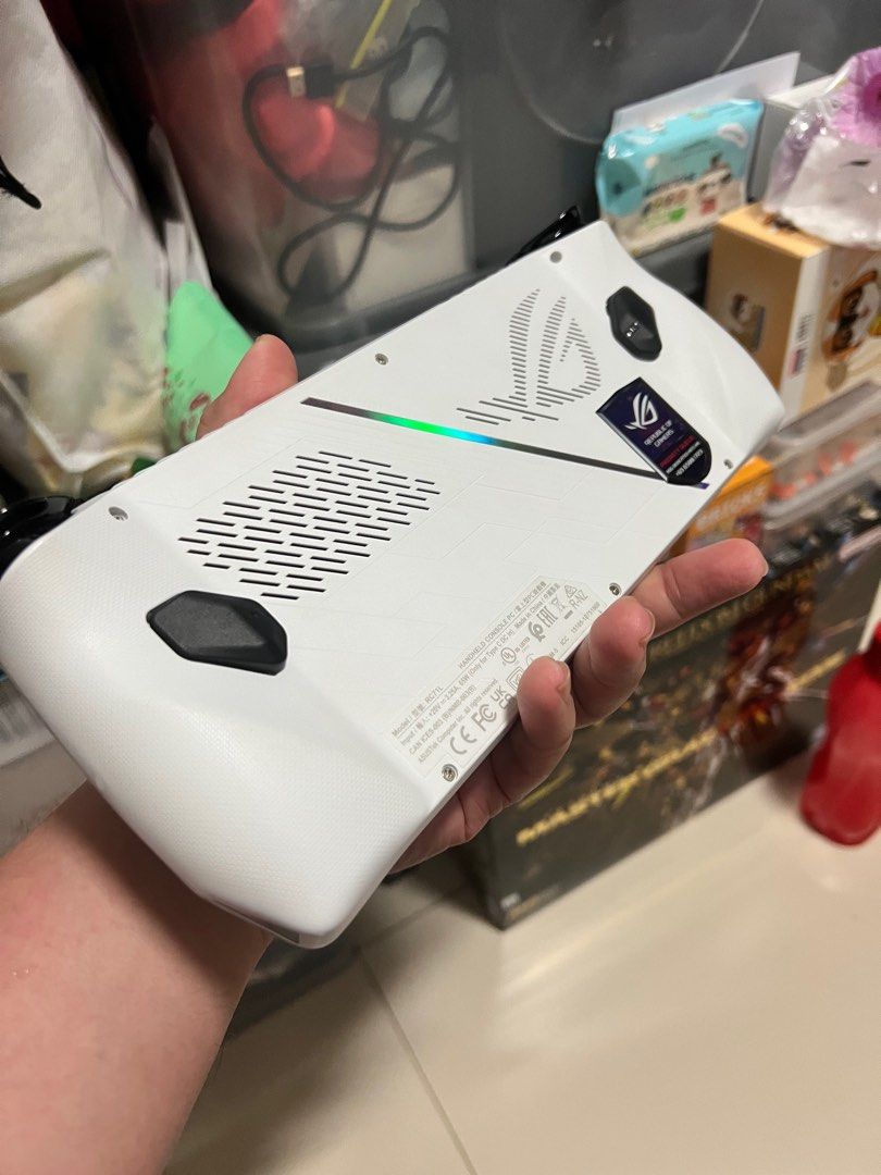 Used Rog Ally with value club extend 2year warranty, Video Gaming ...