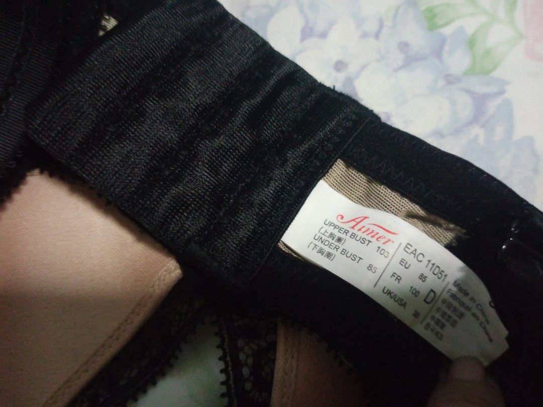 Wacoal&aimer bra, Women's Fashion, New Undergarments & Loungewear on ...