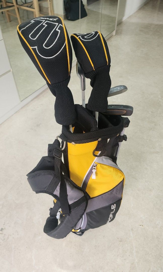 Wilson Junior Golf Set for 8 to 12 year old, Sports Equipment, Sports ...