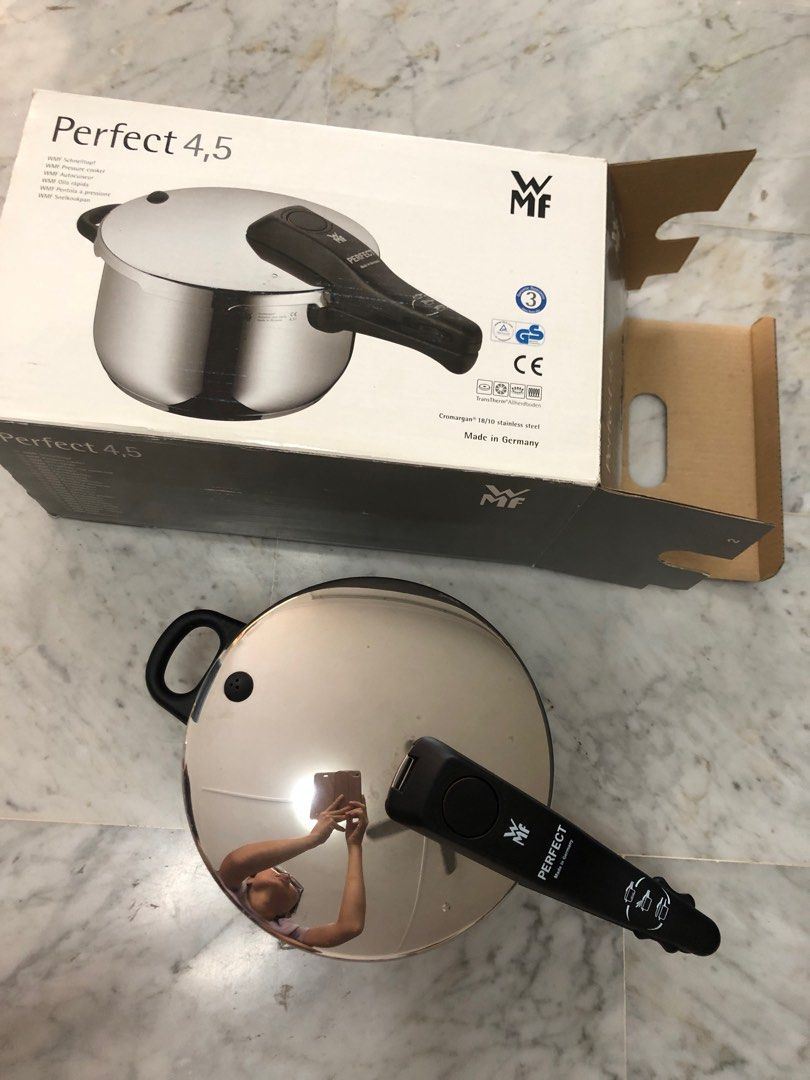 WMF Pressure Cooker, TV & Home Appliances, Kitchen Appliances, Cookers ...