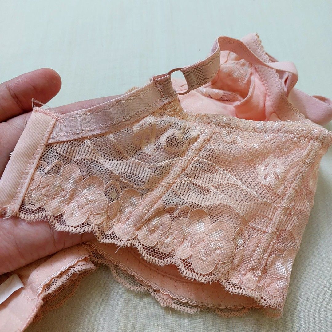 Women Wire Push Up Bra, Women's Fashion, New Undergarments & Loungewear ...