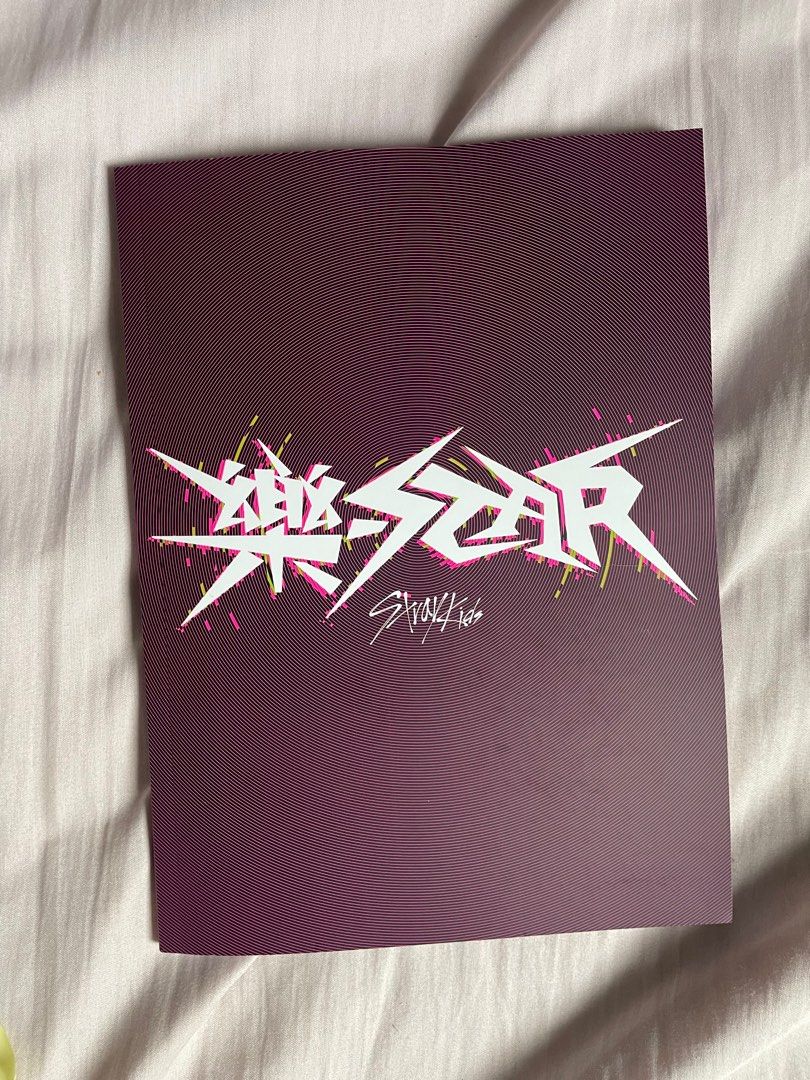[SOLD] stray kids/skz rock star limited unsealed album + inclusions ...