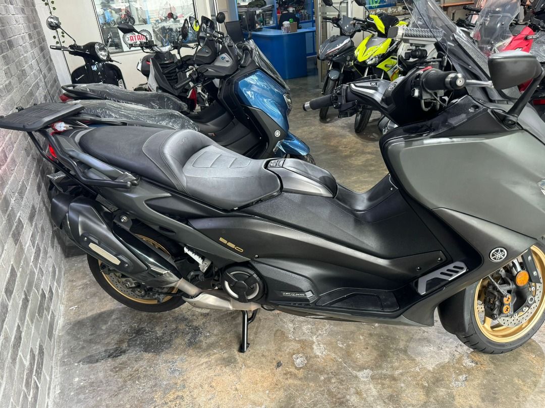 Yamaha TMAX 560D (COE till 04/01/2031), Motorcycles, Motorcycles for ...