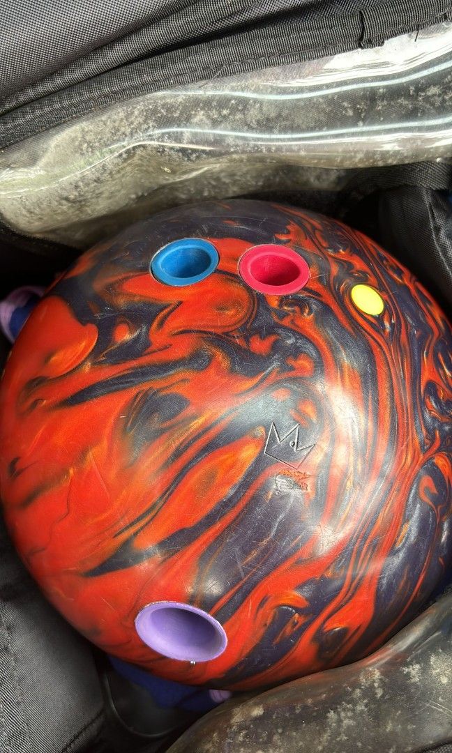 13LBS BRUNSWICK INFERNO, Sports Equipment, Sports & Games, Billiards ...