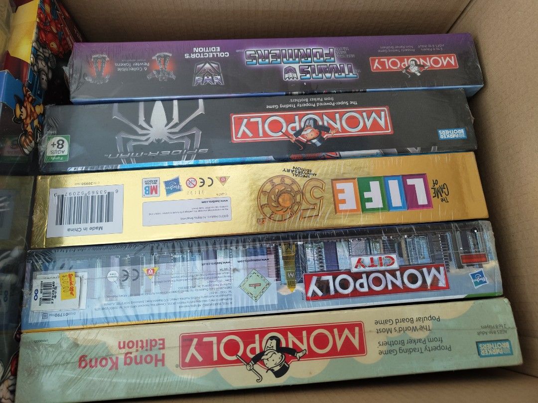 Assorted board games monopoly game of life, Hobbies & Toys, Toys ...