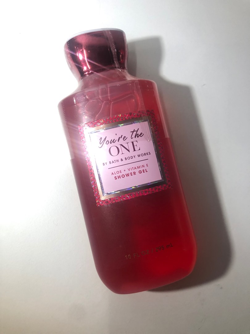 Bath & Body Works shower Gel, Beauty & Personal Care, Bath & Body, Bath on Carousell