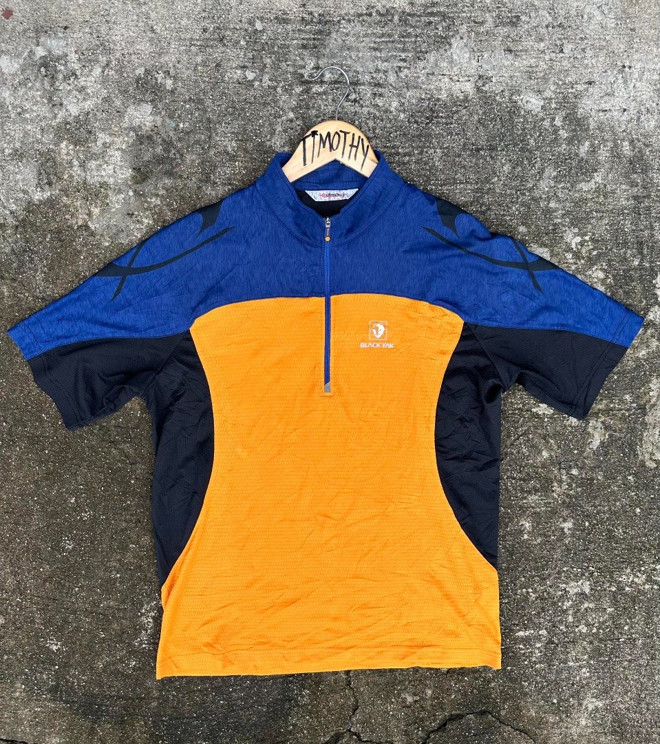 Black Yak Neoprene Base Layer, Men's Fashion, Activewear on Carousell