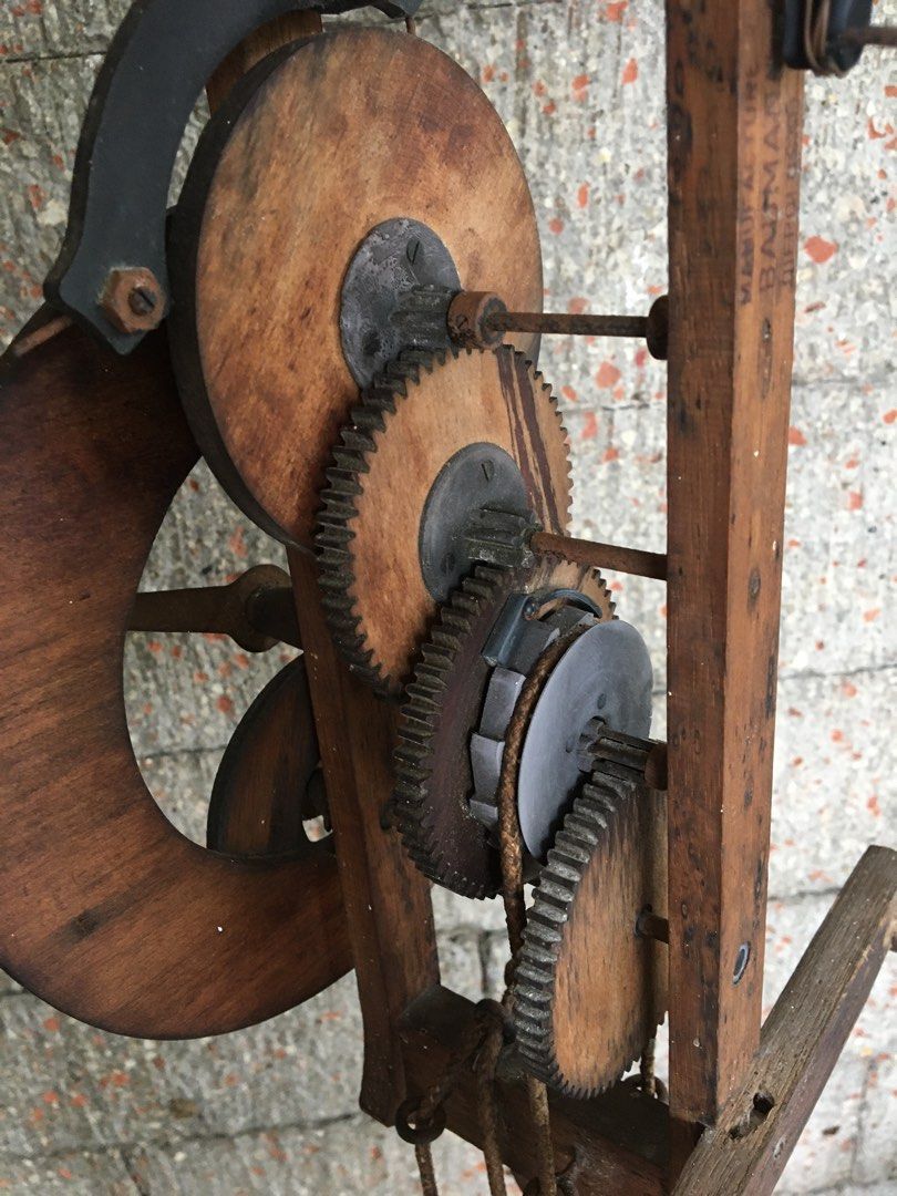 Buco 1670 Swiss Wooden Wall Clock, Hobbies & Toys, Memorabilia ...