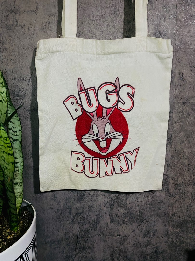 Bugs Bunny Tote Bag, Women's Fashion, Bags & Wallets, Tote Bags on ...