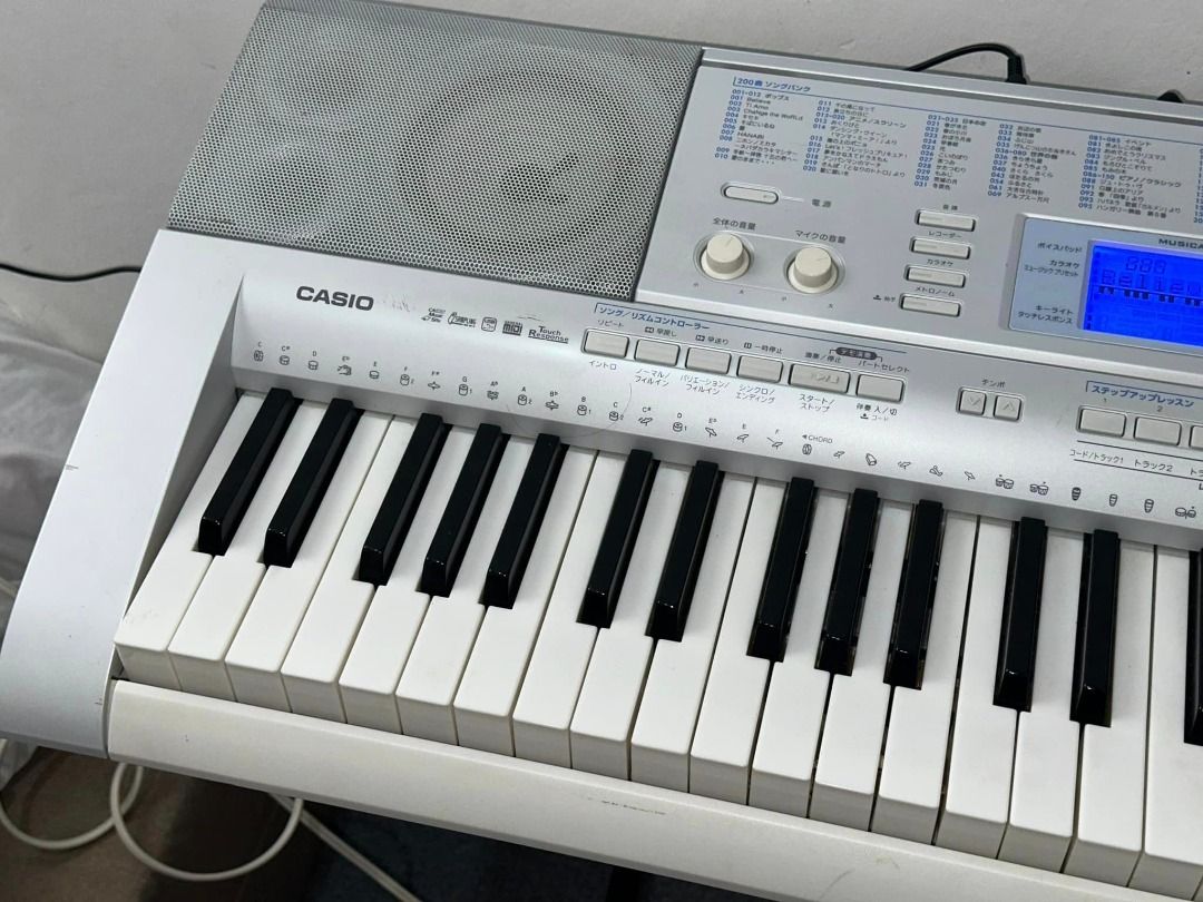 Casio LK-207 61 Keys Piano Keyboard Semi Weighted Touch Response ...