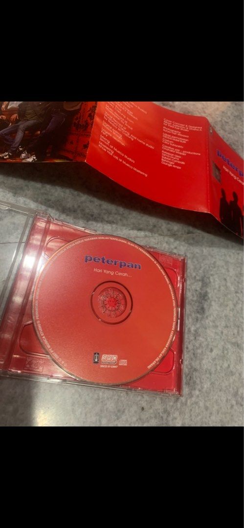 Cd peterpan, Hobbies & Toys, Music & Media, CDs & DVDs on Carousell