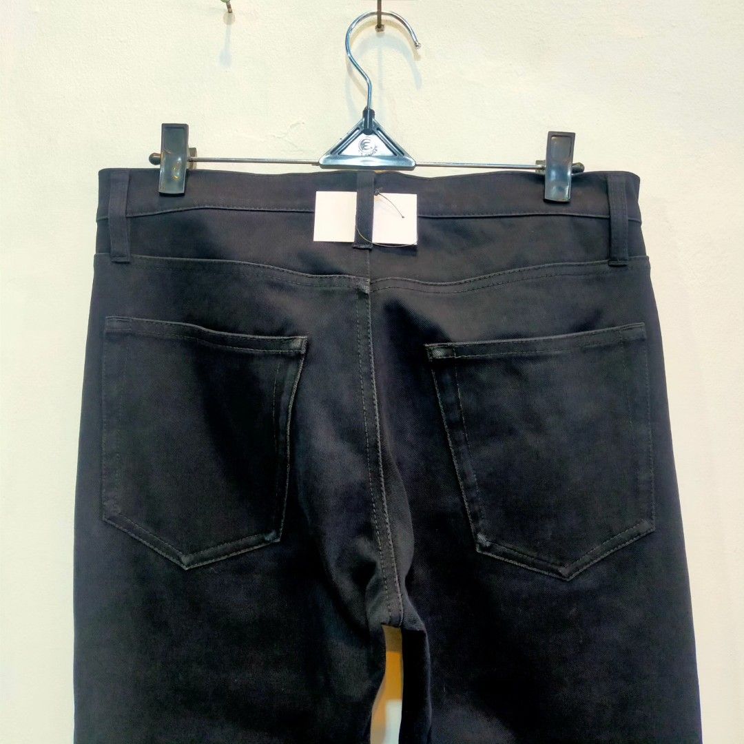 Celana Denim Hitam brand Niko and.., Fesyen Pria, Pakaian , Bawahan di ...
