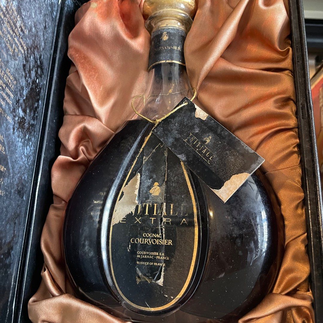 Courvoisier INITIALE Extra XO rare vintage cognac in gift box 700ml ...