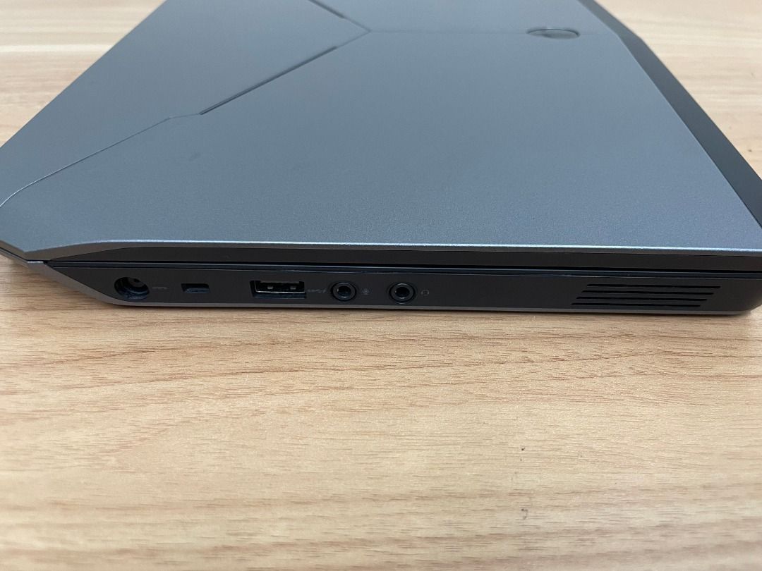 Dell Alienware 13 Gaming Laptop | i5-4210U 16GB Ram 500GB SSD 13.3 FHD ...