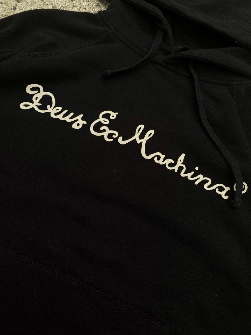 Deus ex Machina Cursive Script Logo Jacket, Women's Fashion, Coats ...