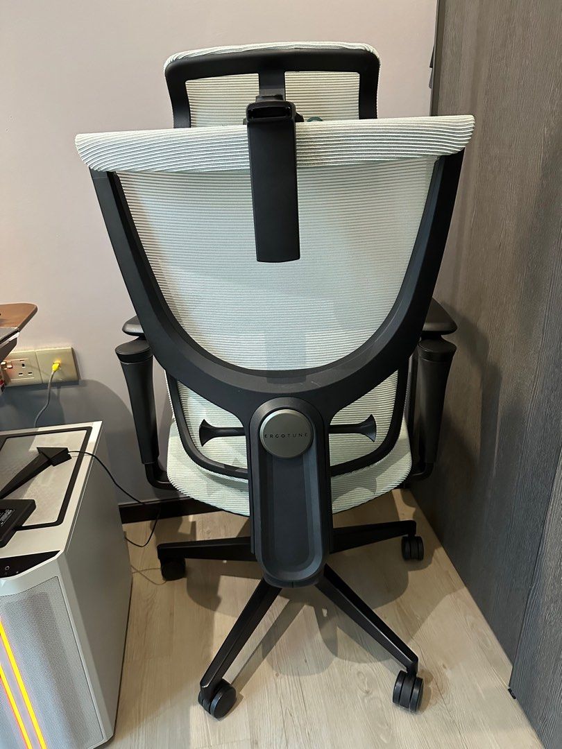 ErgoTune Supreme V3 Ergonomic with headrest, Furniture & Home Living ...
