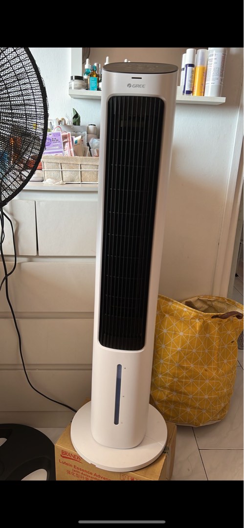 Gree Air Conditioner Fan, TV & Home Appliances, Air Conditioners ...