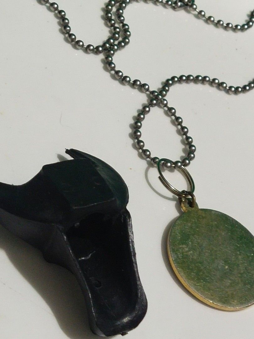 "GSP---Troop Leader Medallion & BSP Carabao Neckerchief Slide"/1980s ...