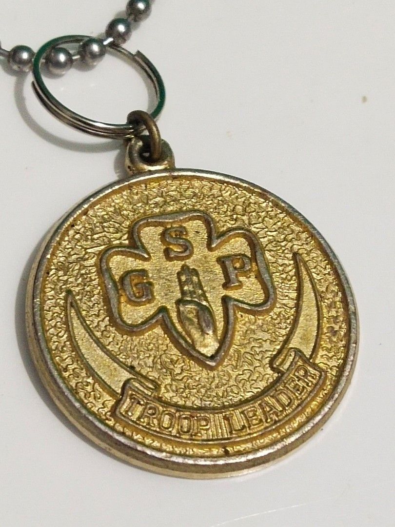 "GSP---Troop Leader Medallion & BSP Carabao Neckerchief Slide"/1980s ...