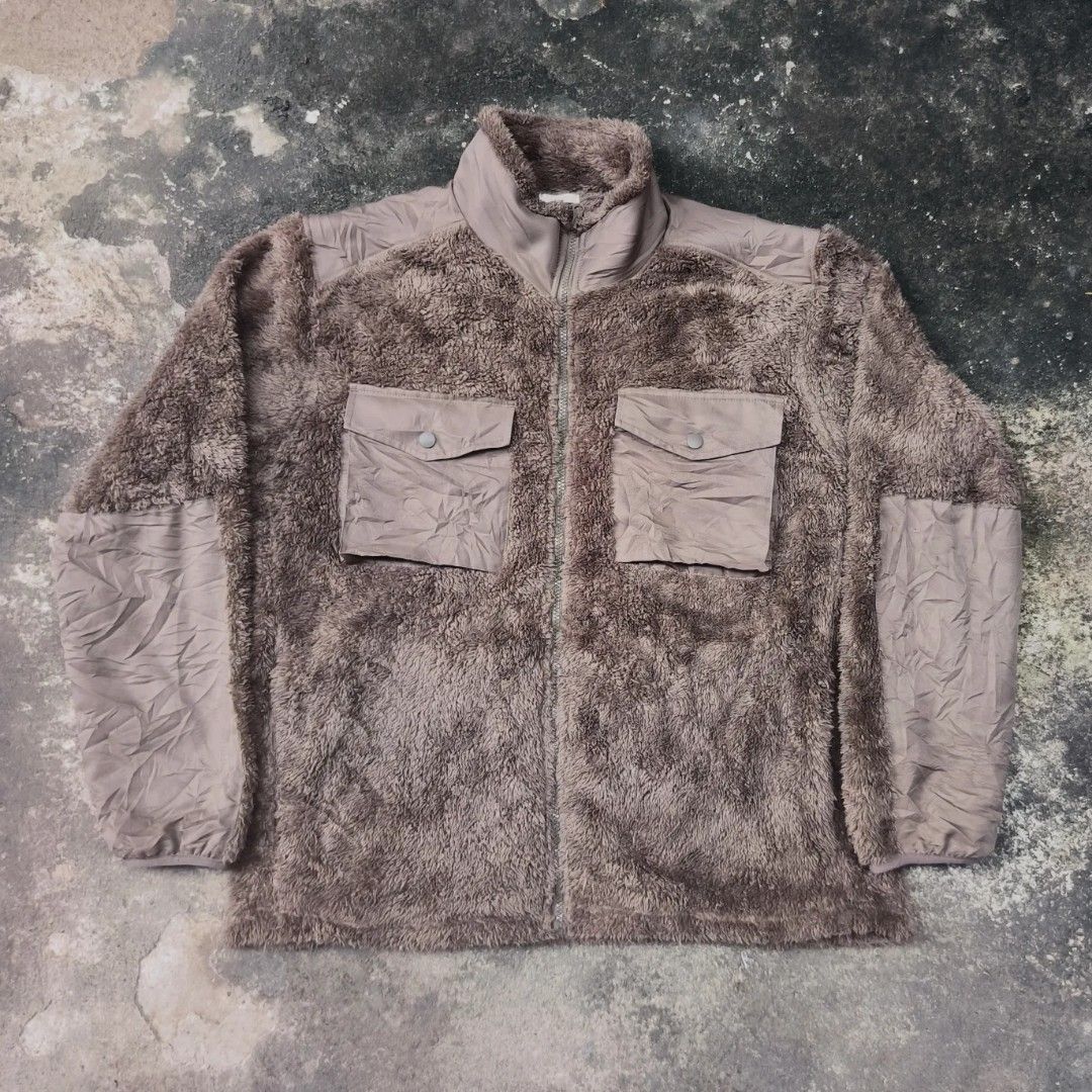 GU deep pile fleece, Men's Fashion, Coats, Jackets and Outerwear on ...