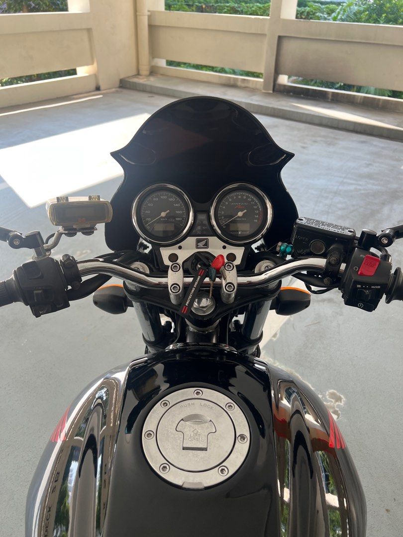 Honda CB400 Revo, Motorcycles, Motorcycles for Sale, Class 2A on Carousell