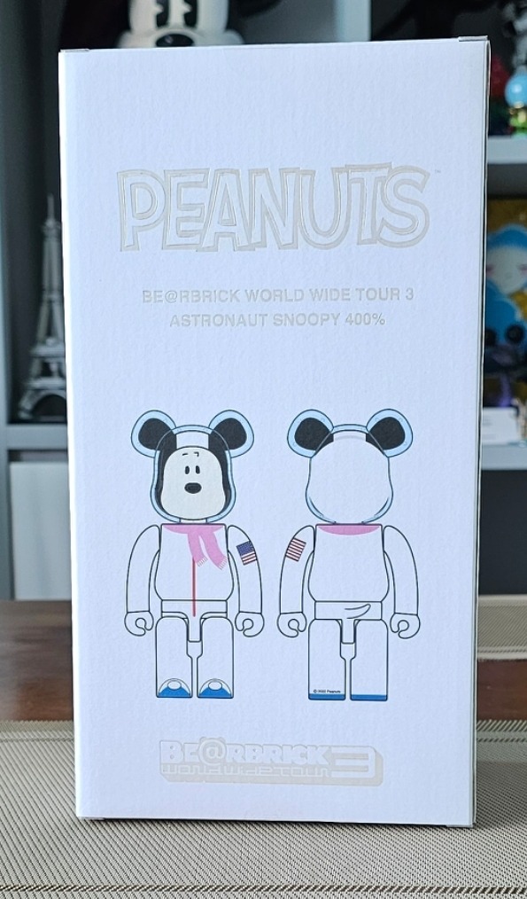 (In stock) Bearbrick World Wide Tour 3 Astronaut Snoopy, 400%, Hobbies ...