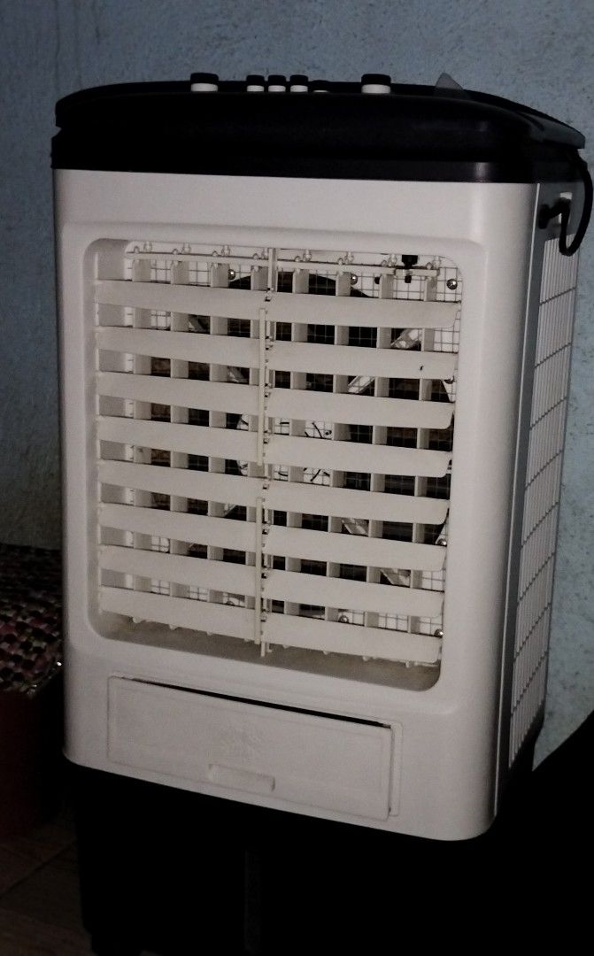 IWATA JET S10, TV & Home Appliances, Air Conditioning and Heating on ...