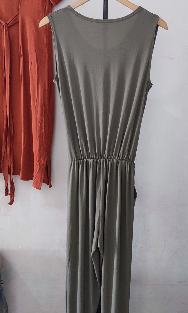Jumpsuit ARMY, Fesyen Wanita, Pakaian Wanita, Jumpsuits di Carousell