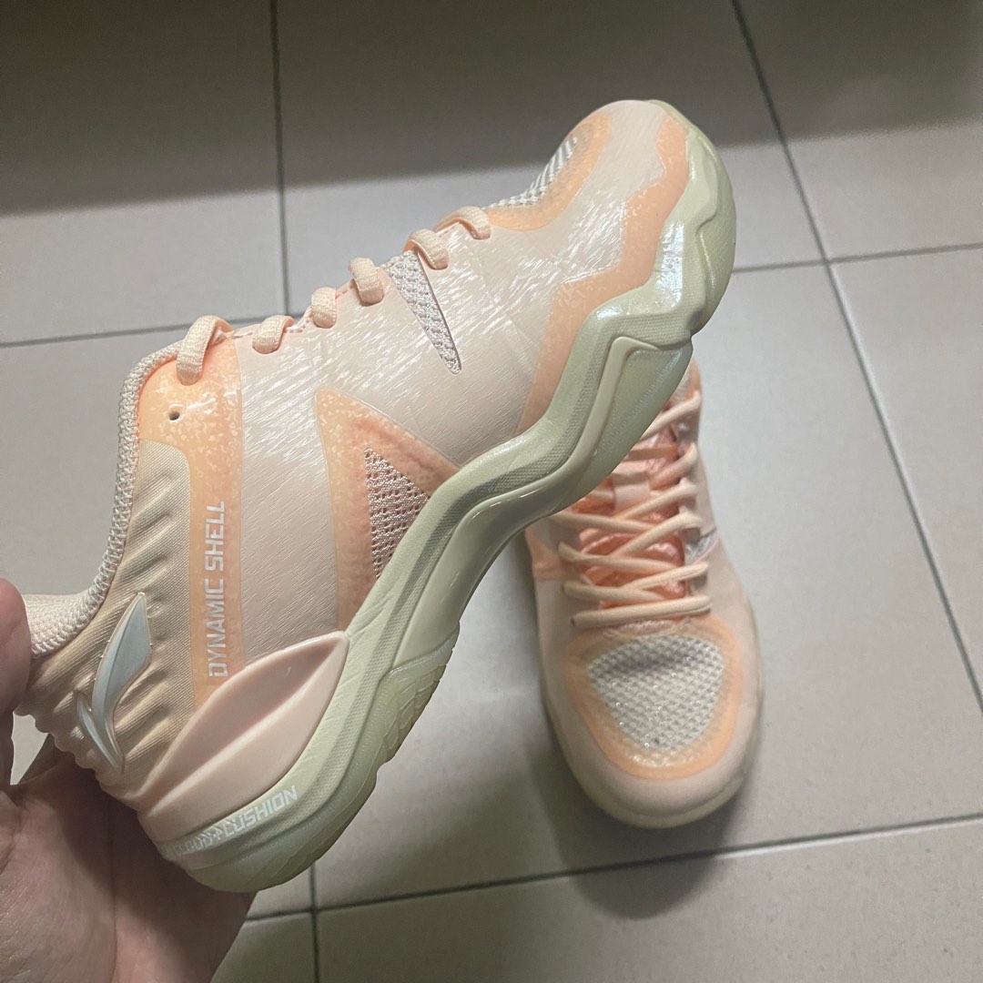 LI NING SONIC BOOM 4.0, Women's Fashion, Footwear, Sneakers on Carousell