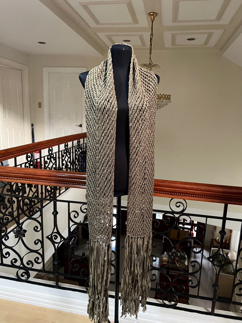 Mango Shawl grey green, Women's Fashion, Coats, Jackets and Outerwear ...