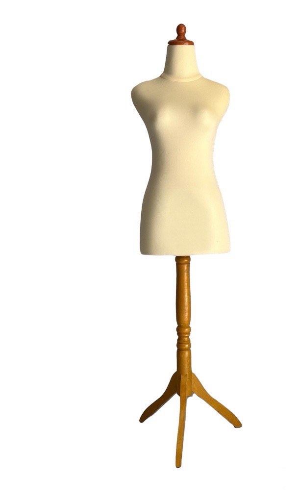 Mannequin | Manekin Wanita Dewasa DM Krem Kaki kayu | Patung Baju ...