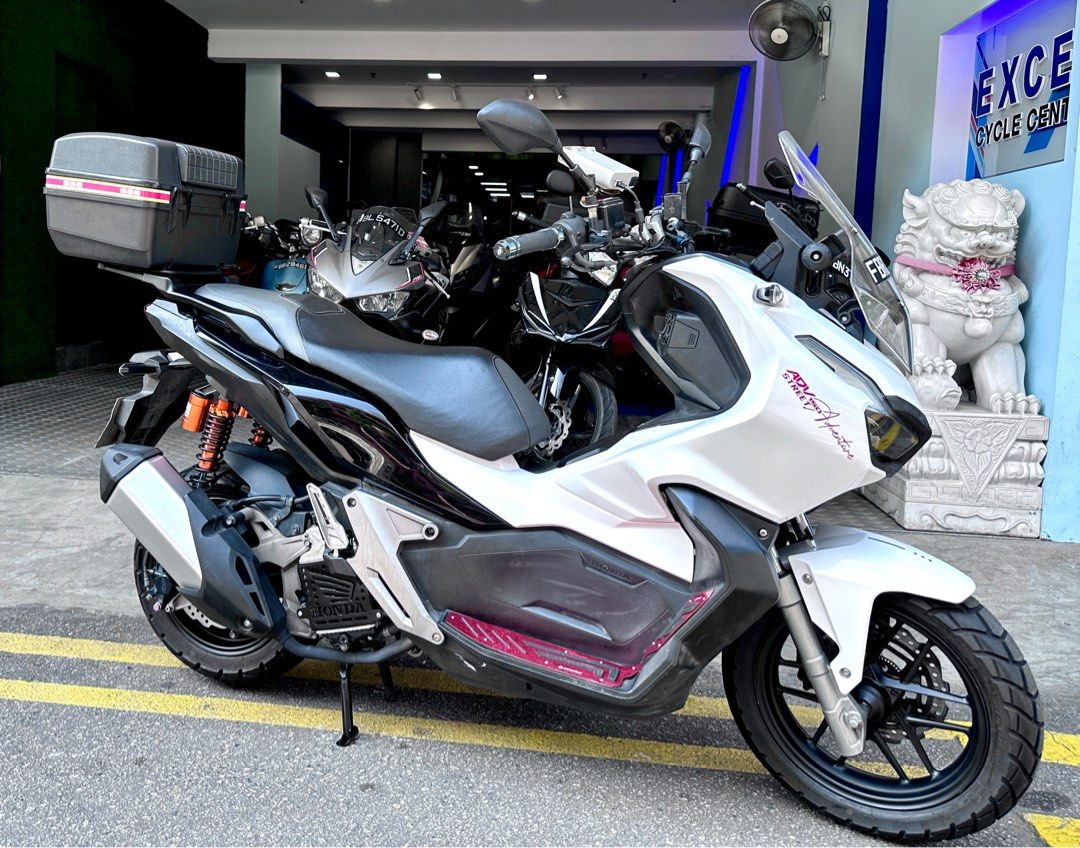 (March/2020) Honda ADV 150 abs (Keyless), Motorcycles, Motorcycles for ...