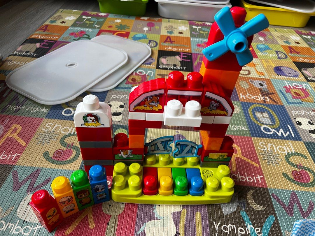 Megabloks - Farm set, Babies & Kids, Infant Playtime on Carousell