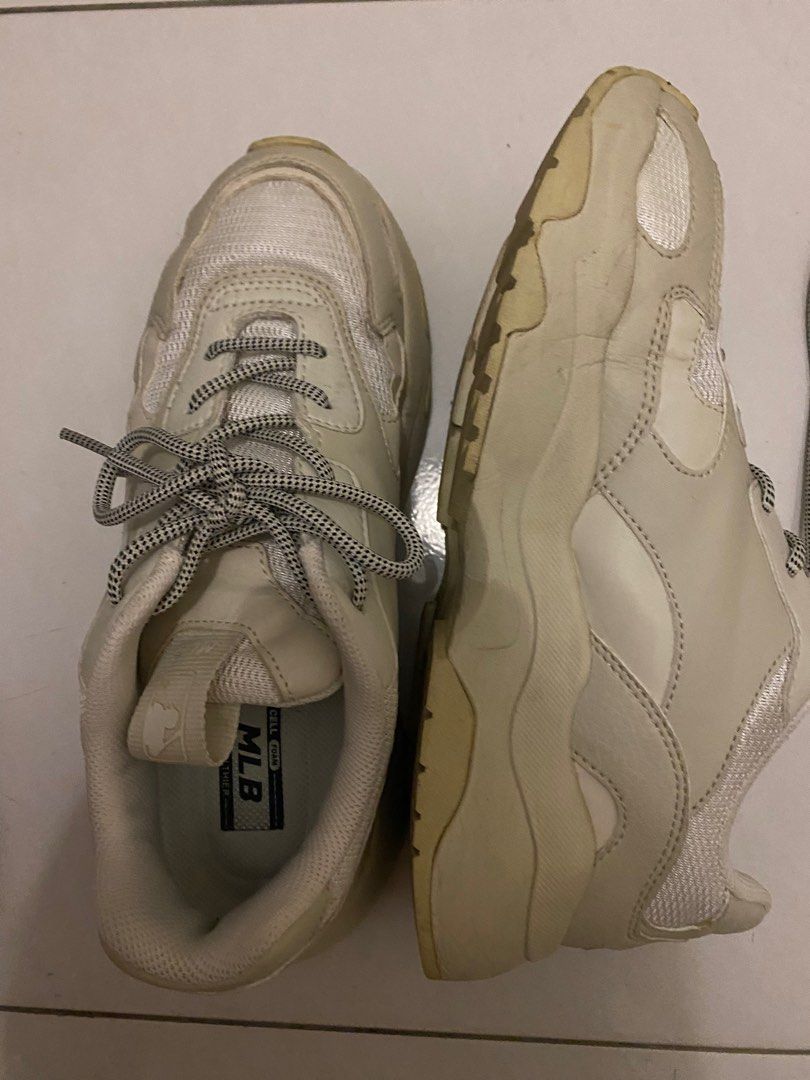 MLB chunky shoe, Women's Fashion, Footwear, Sneakers on Carousell