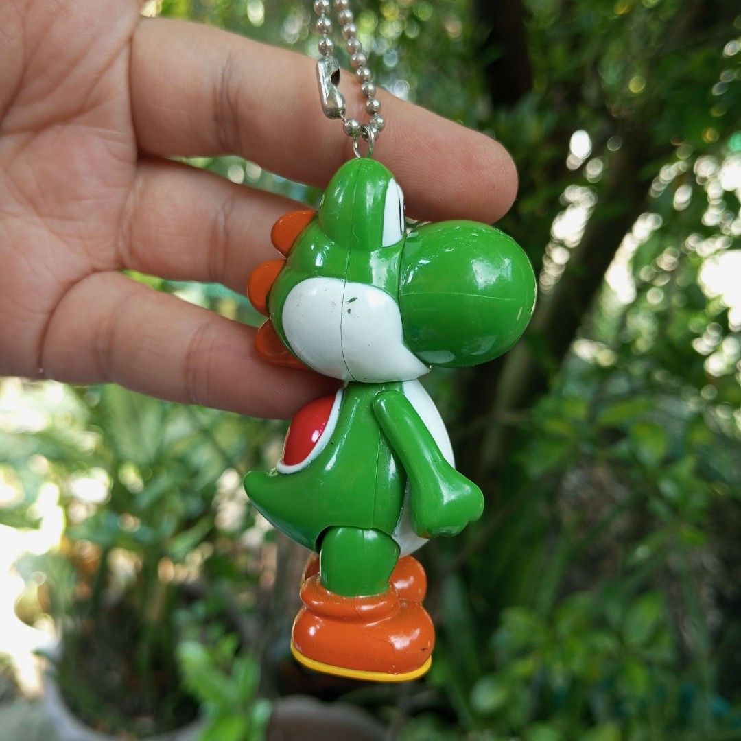 NINTENDO Super Mario Bros Yoshi Figure Keychain, Hobbies & Toys, Toys ...